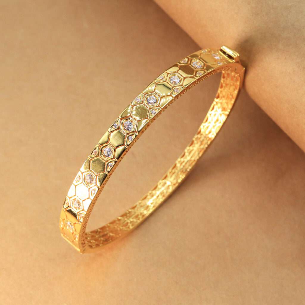 Best Gold Bangles for Women – Designer Jewelry & Style