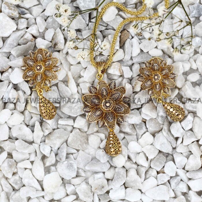 Gold Locket Set Price in Pakistan (1gm, 22k, 24k, and 1T)